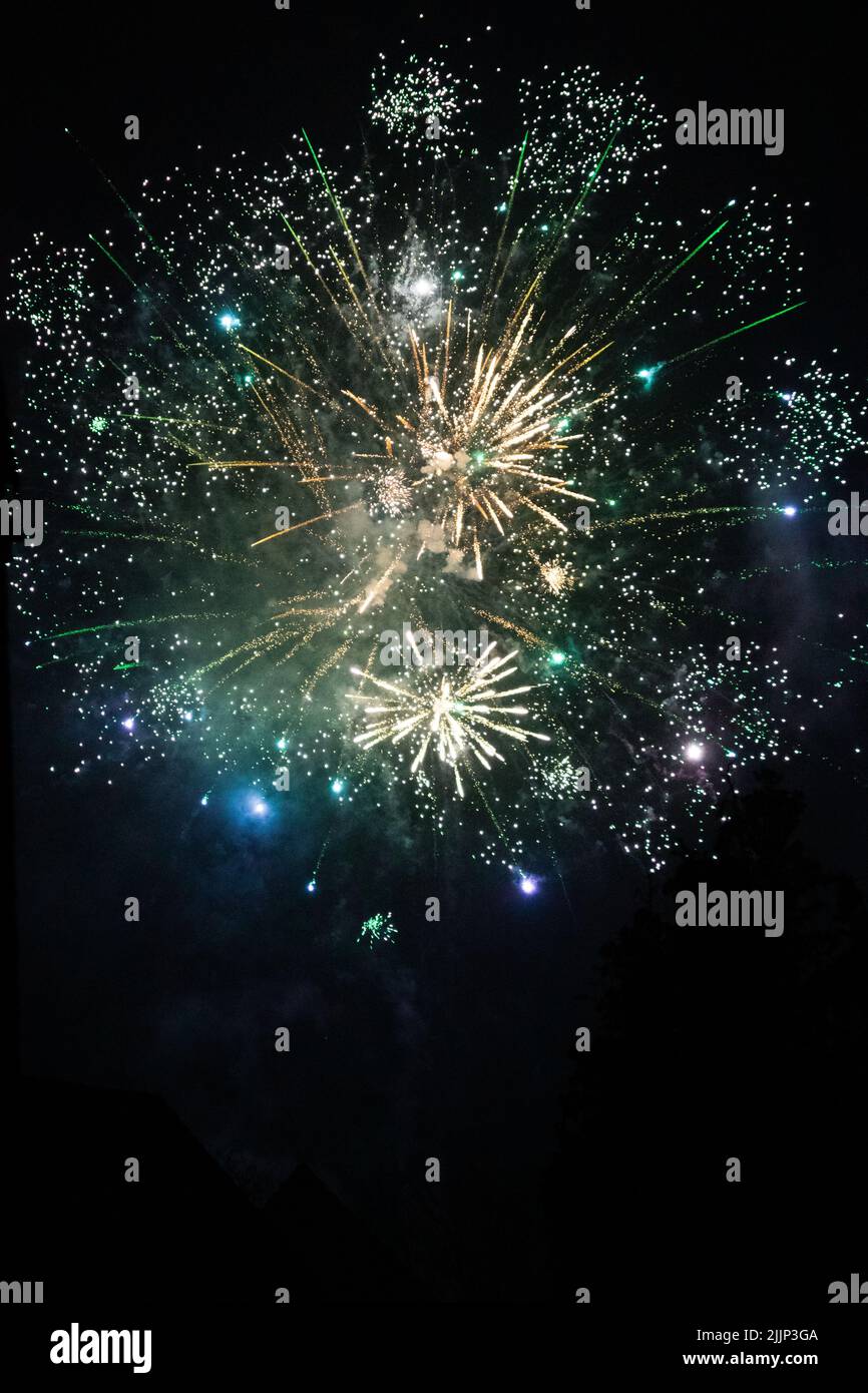 Beautiful fireworks hi-res stock photography and images - Alamy
