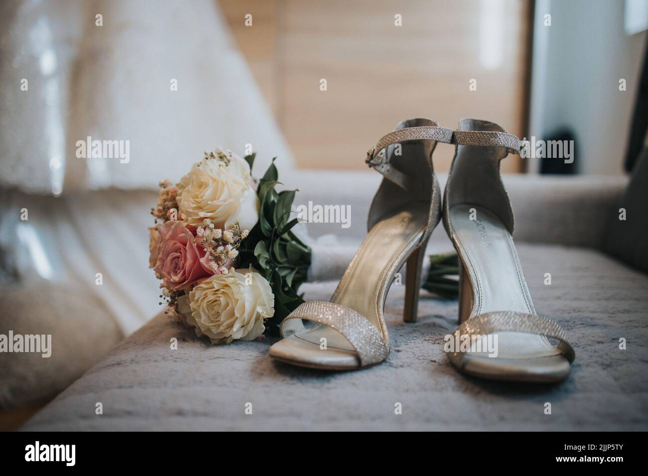 A Bridal decorations on wedding day Stock Photo - Alamy