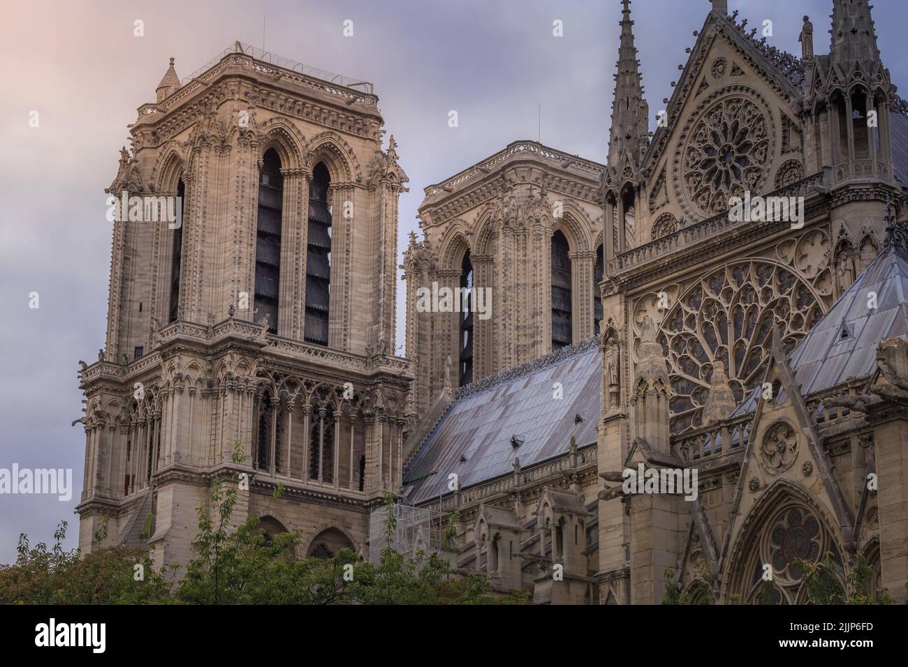 Notre Dame of Paris towers, columns and archs, side view, France Stock ...