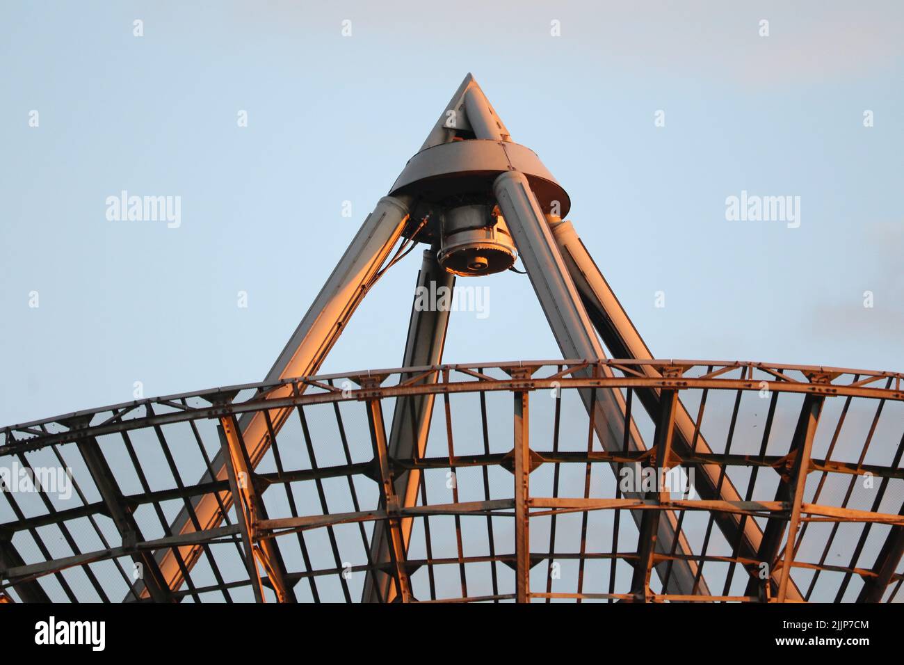 The top of a One-Mile Telescope Reciever at the Mullard Radio Astronomy ...