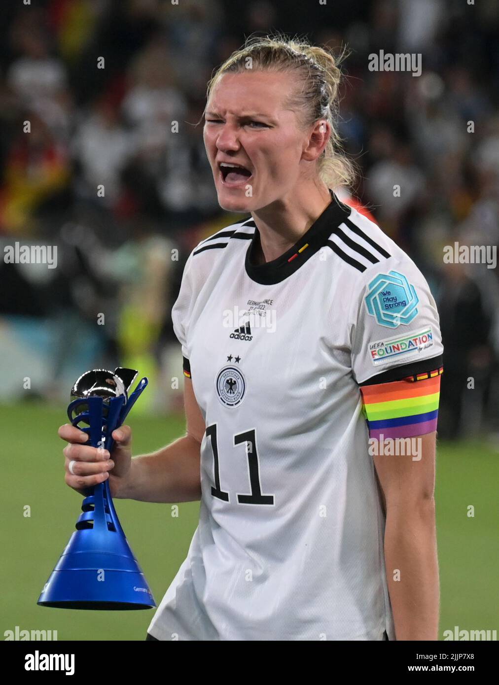 Alexandra popp july stadium mk hi-res stock photography and images - Alamy