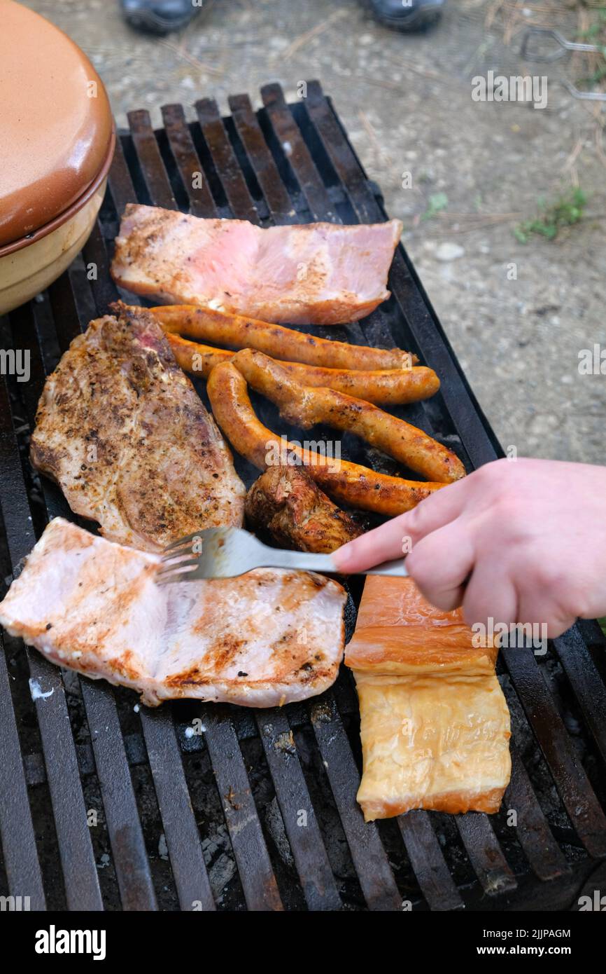 Hand the meat hi-res stock photography and images - Alamy