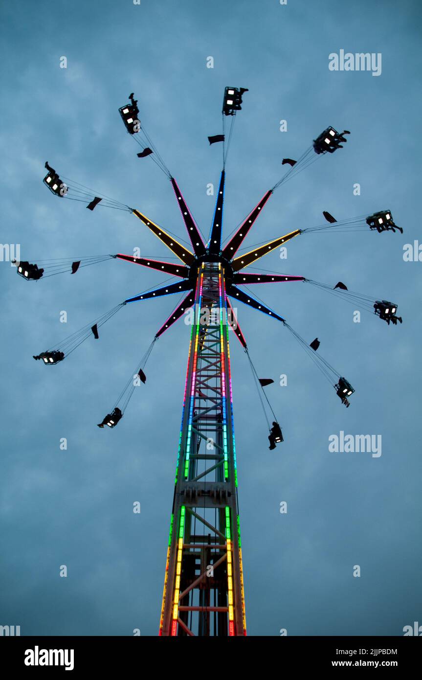 Carnival ride line hi-res stock photography and images - Alamy