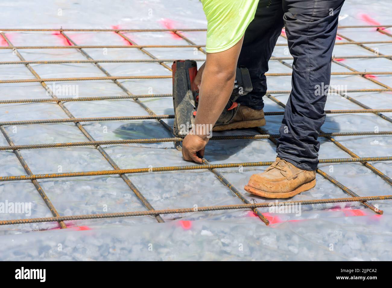 Steel reinforcement bars hi-res stock photography and images - Alamy