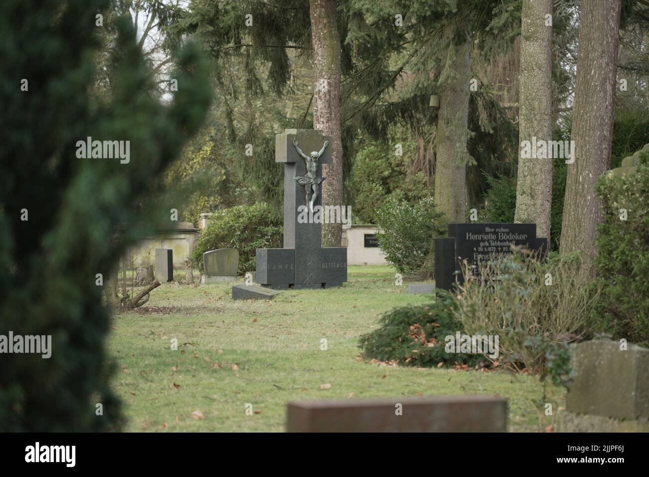 Old german cemetery hi-res stock photography and images - Alamy