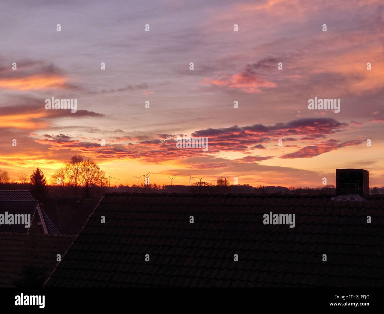 Evening sky landscape view hi-res stock photography and images - Alamy