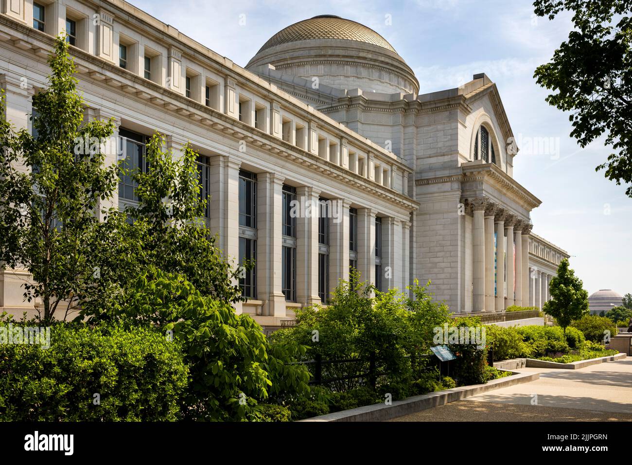 THE SMITHSONIAN INSTITUTION NATIONAL MUSEUM OF NATURAL HISTORY ...