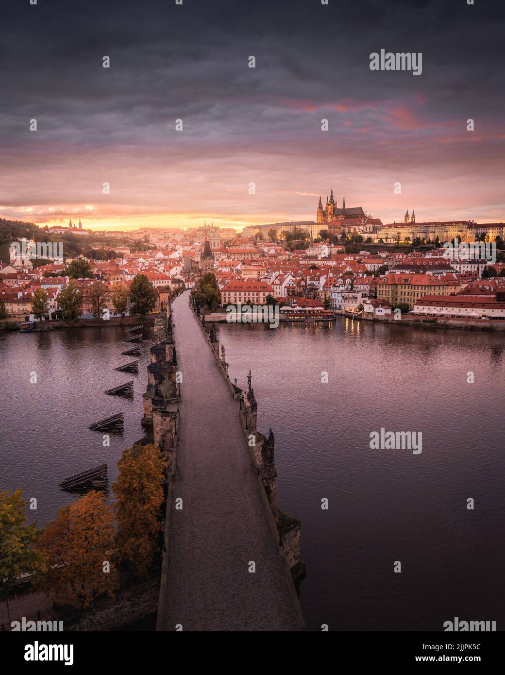 Prague skyline at sunset hi-res stock photography and images - Alamy