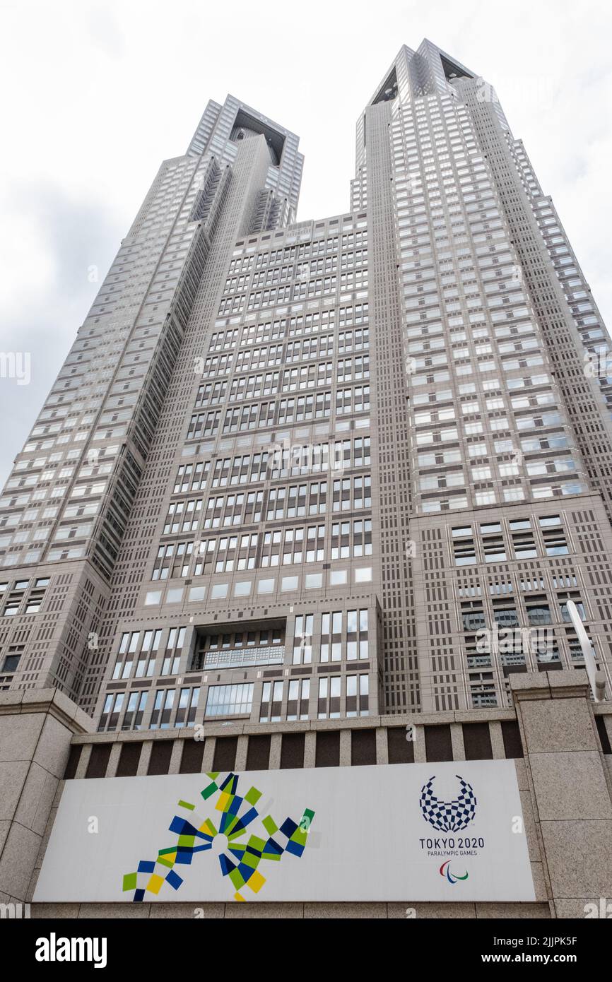 The Tokyo Metropolitan Government Building, also known as Tocho in ...