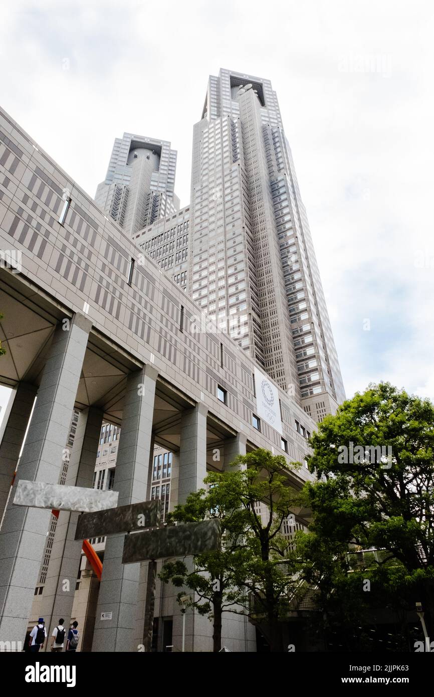The Tokyo Metropolitan Government Building, also known as Tocho in ...