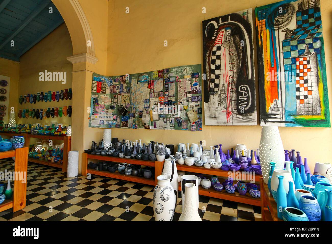 Trinidad tourist souvenirs hi-res stock photography and images - Alamy
