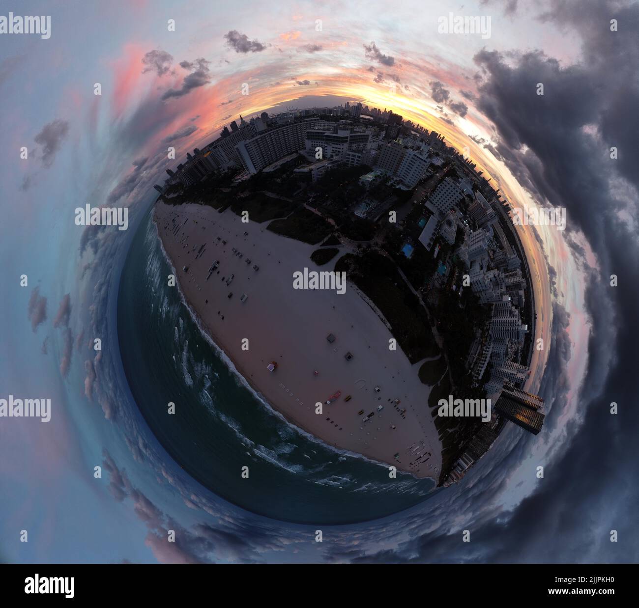 360 degree beach hi-res stock photography and images - Alamy