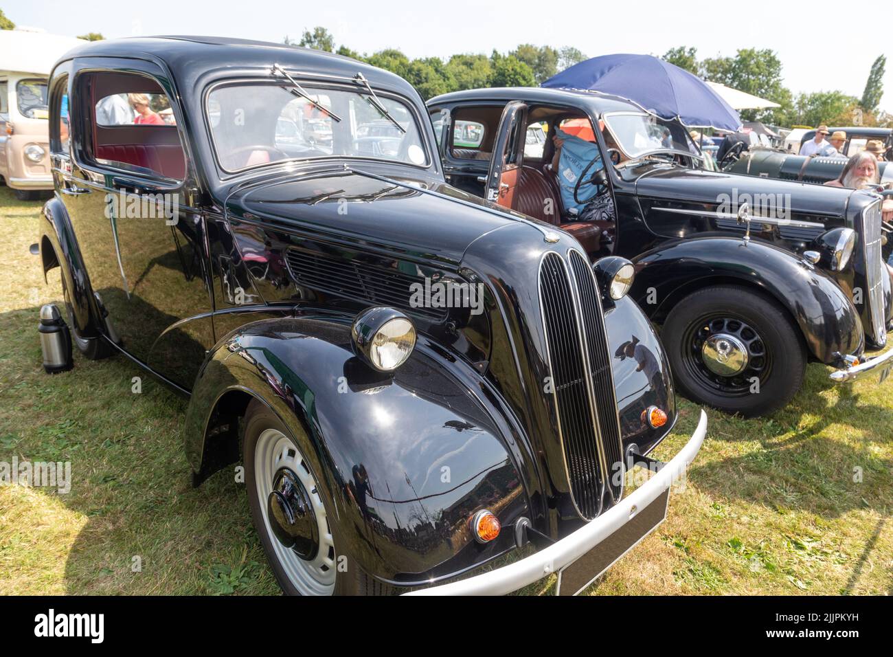 Classic ford popular hi-res stock photography and images - Alamy