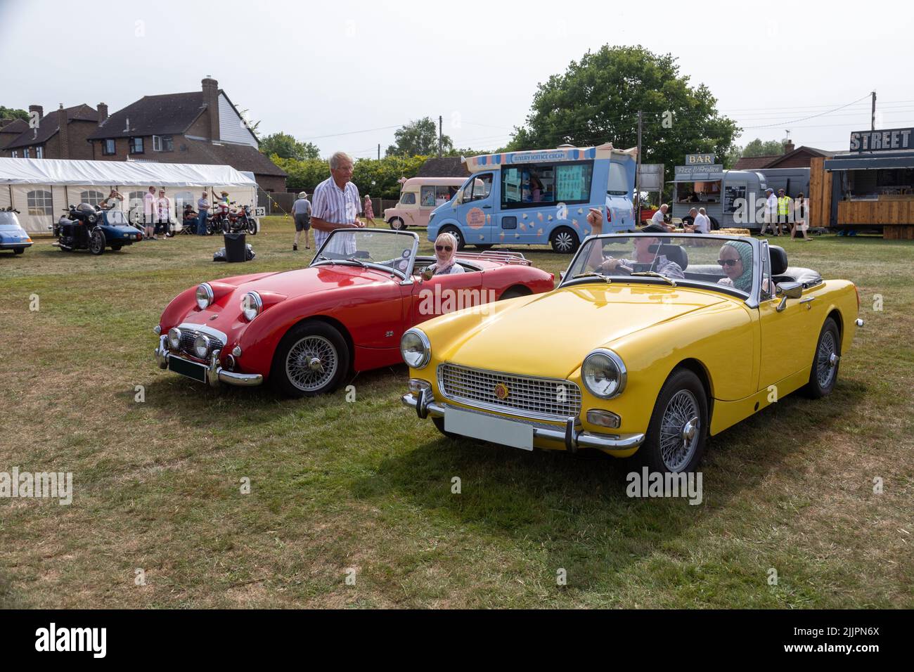 An MG Midget and An Austin Healey Frog Eyed Sprite at Appledore Classic ...