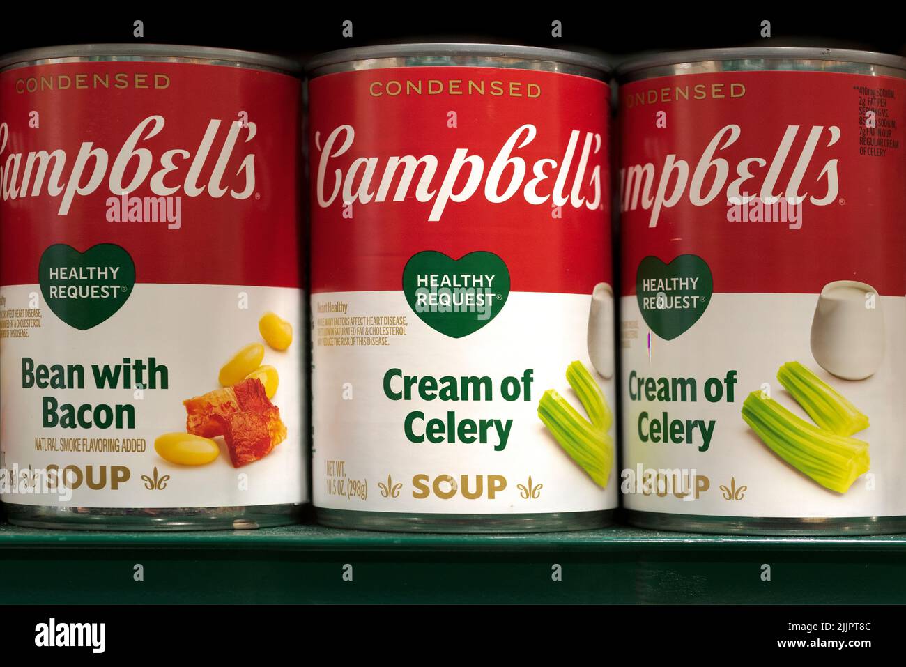 Campbells chunky soup hi-res stock photography and images - Alamy