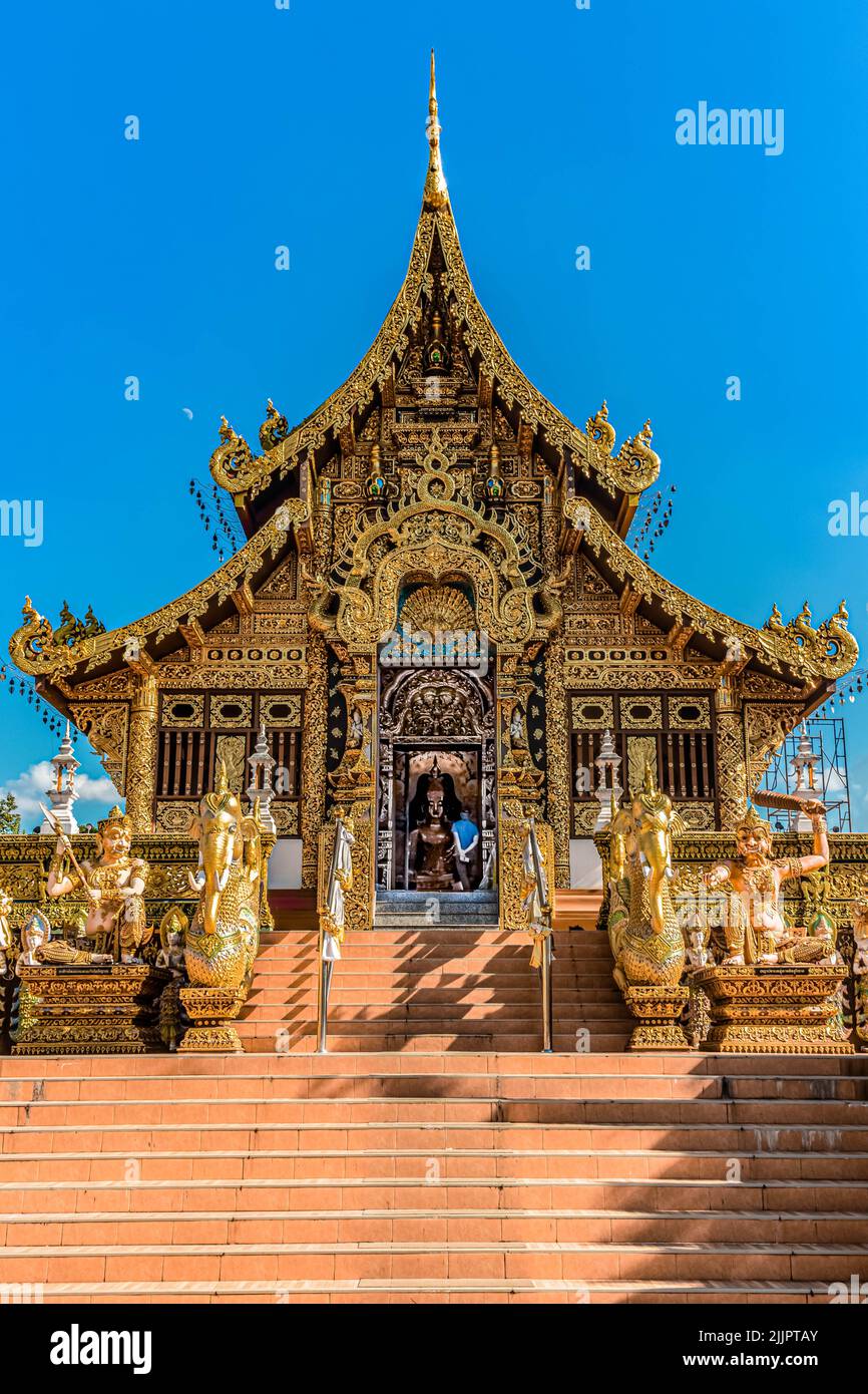 Stunning building exterior hi-res stock photography and images - Alamy