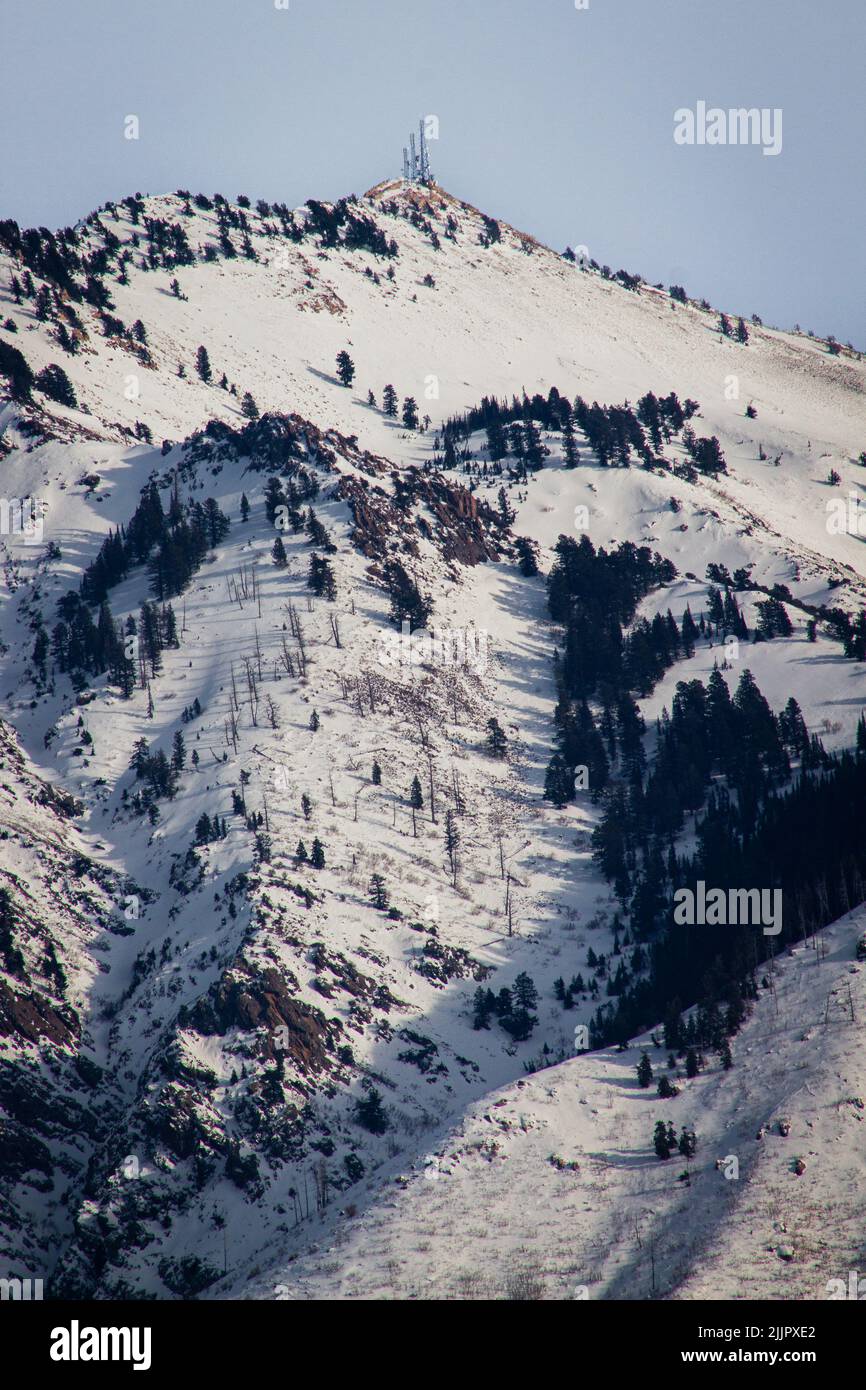 Shot high snowy mountain hi-res stock photography and images - Alamy