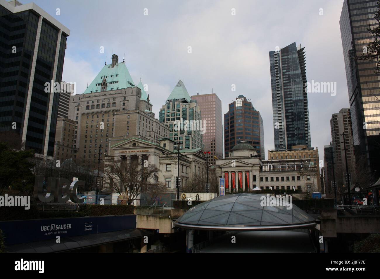 The high rise buildings in downtown Vancouver, British Columbia, Canada ...