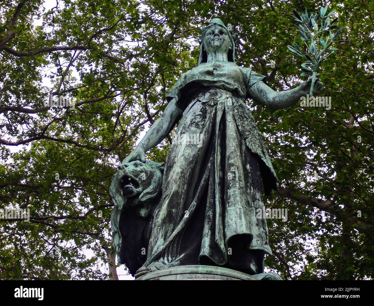France a stone statue hi-res stock photography and images - Alamy