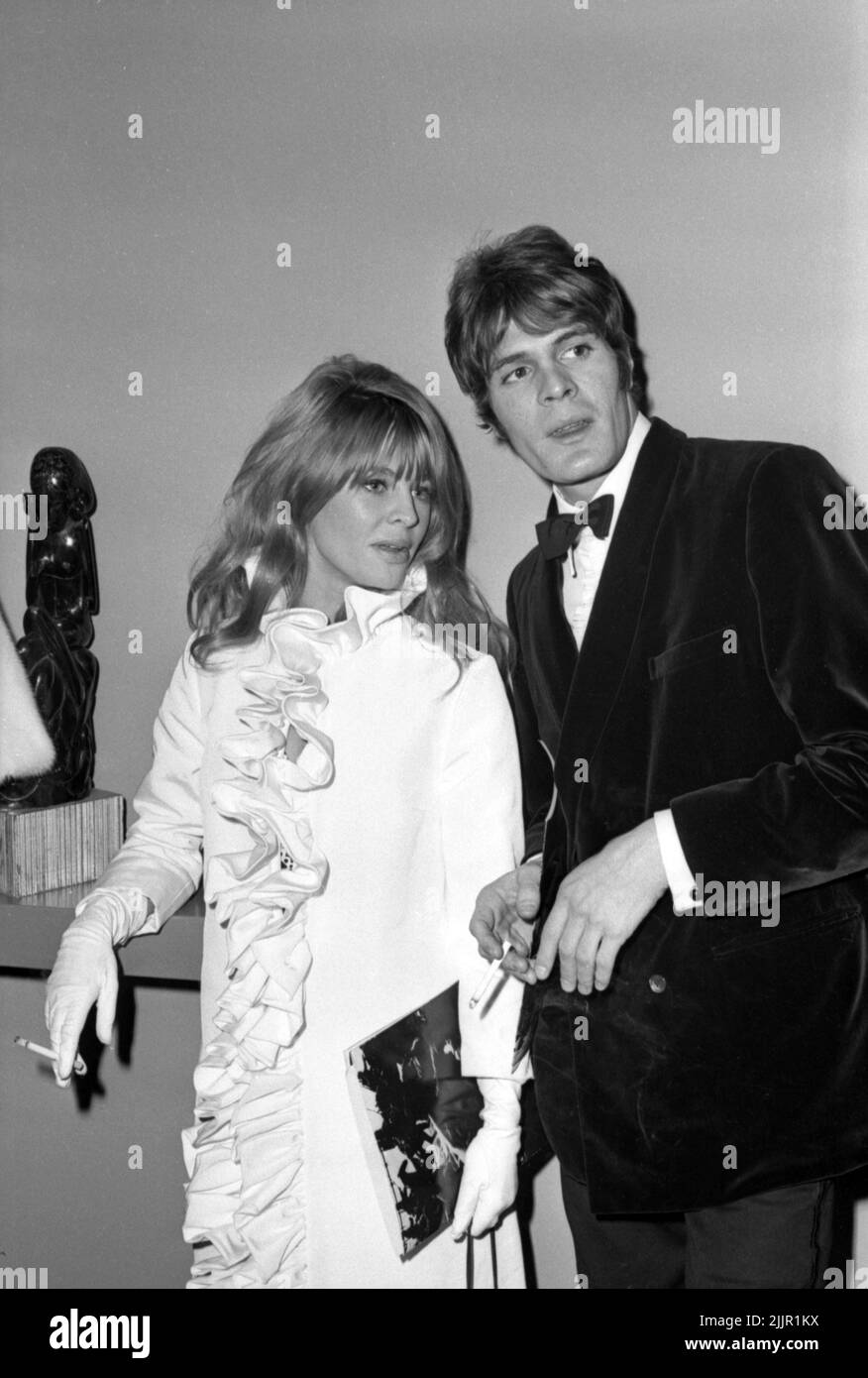 Julie Christie and Don Bessant at the premiere party for Dr. Zhivago in ...
