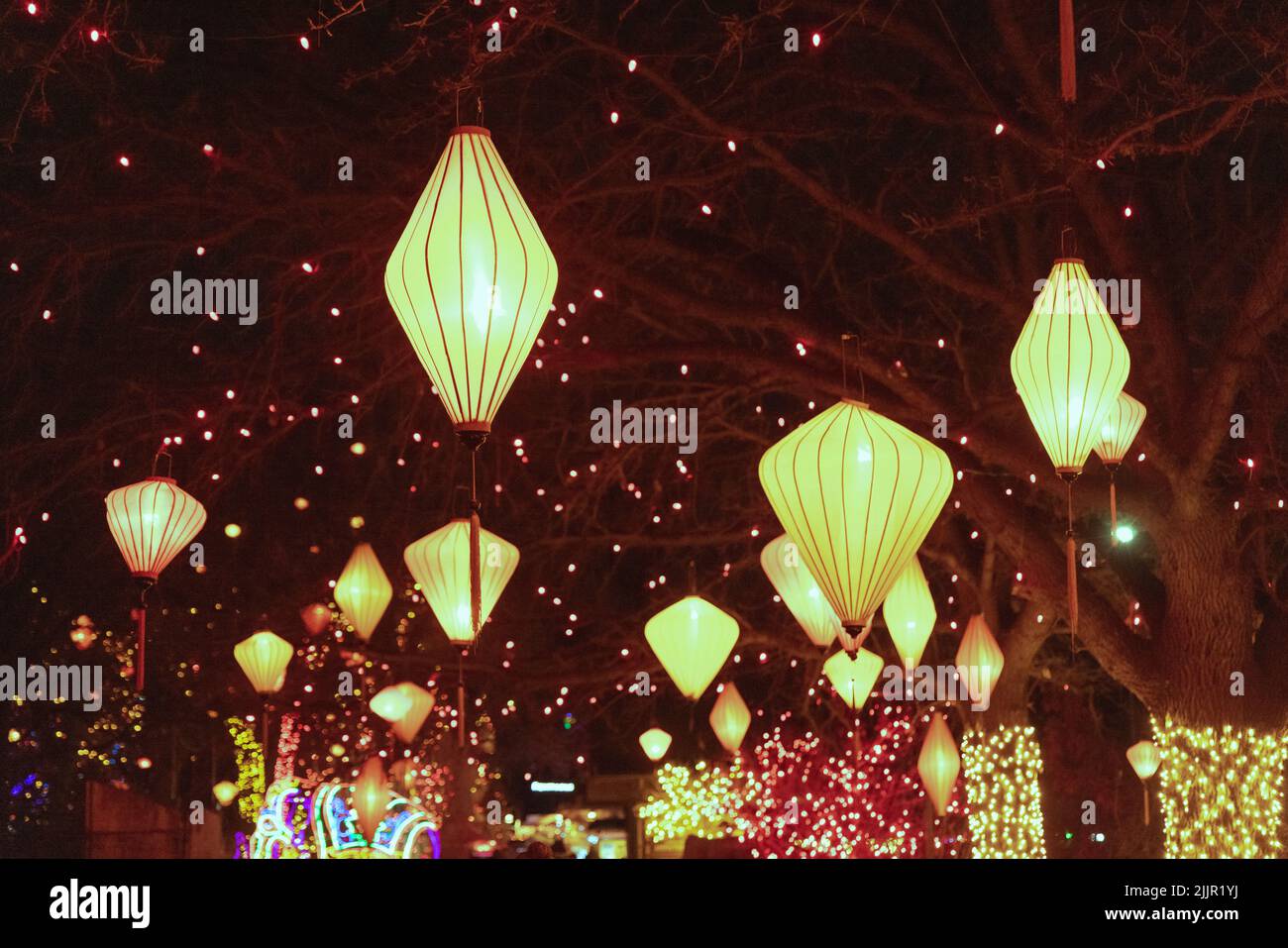 Festive themed light hi-res stock photography and images - Alamy