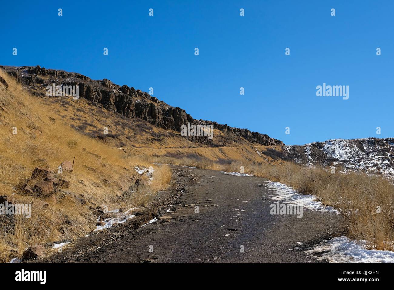 The North Table Trail up a mountain in Colorado Stock Photo - Alamy
