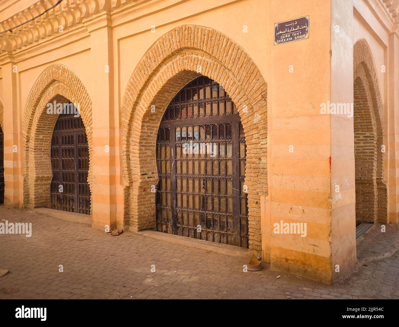 Old building in marrakech hi-res stock photography and images - Alamy