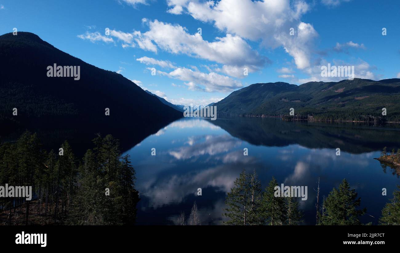 Sproat lake hi-res stock photography and images - Alamy