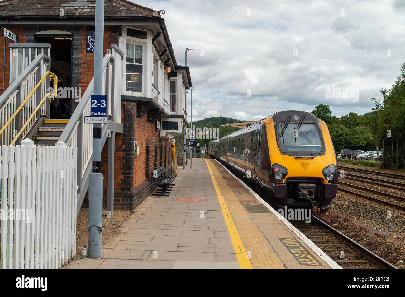 Totnes, Devon, UK. 26th July, 2022. A Cross Country train at Totnes ...
