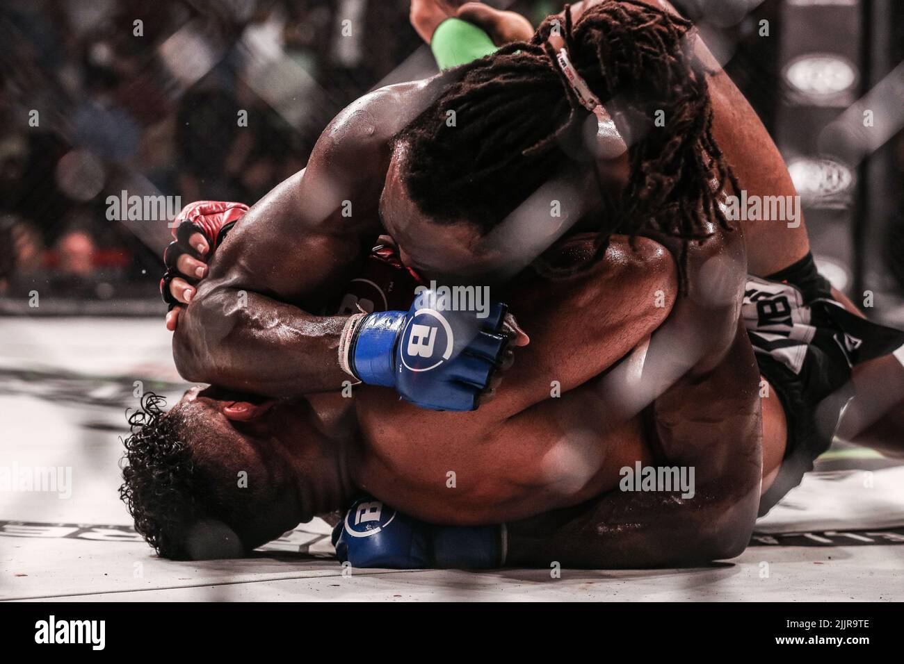 Elbows hi-res stock photography and images - Alamy