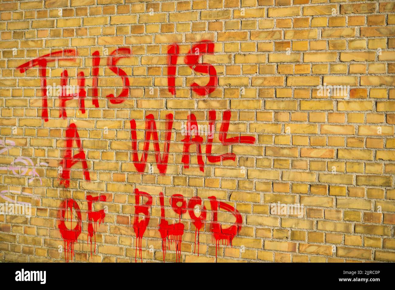 Old wallpaper blood hi-res stock photography and images - Alamy