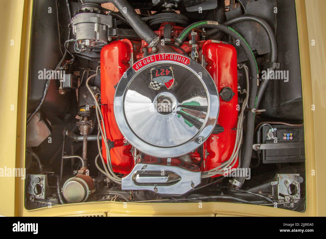View engine compartment hi-res stock photography and images - Alamy
