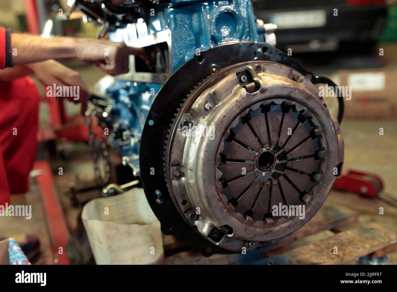 Motor mounting car hi-res stock photography and images - Alamy