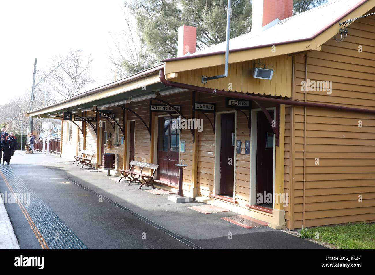 Bundanoon station hi-res stock photography and images - Alamy