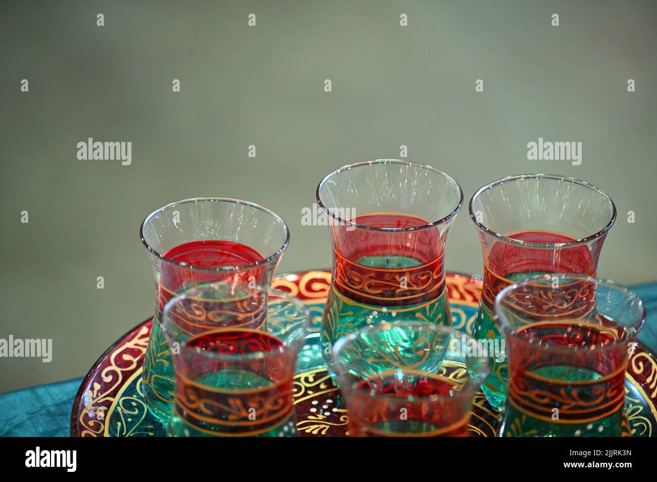 An Ethnic moroccan tea service with glasses and a tray Stock Photo - Alamy
