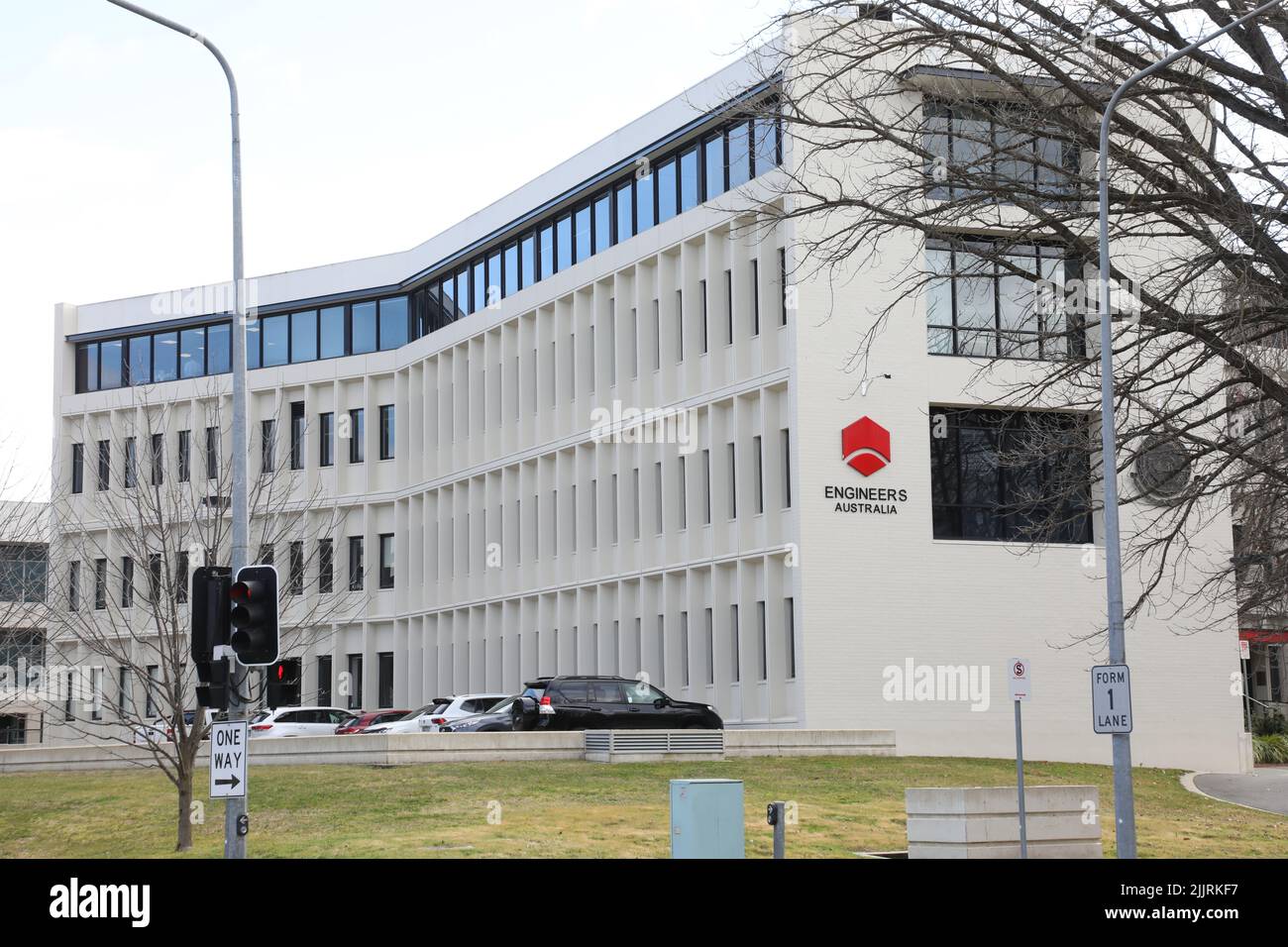 Engineers Australia building in Barton, ACT Stock Photo - Alamy