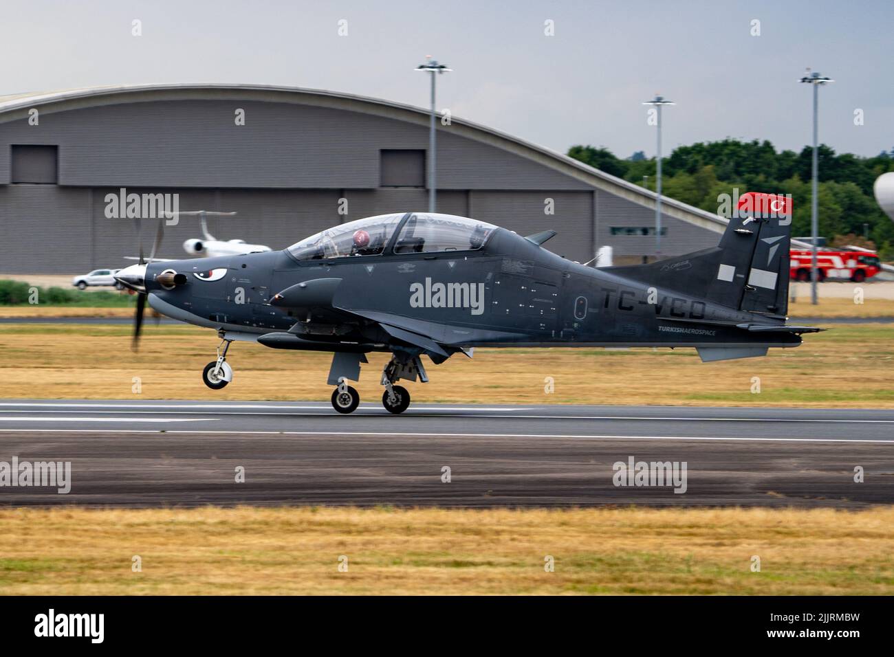 TAI Hurkus Free Bird Development Aircraft Farnborough Airshow 2022 ...