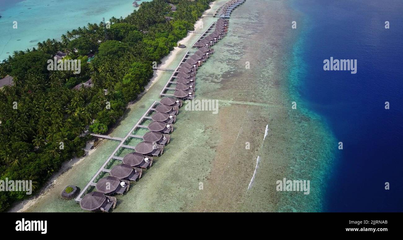 Aerial view maldives overwater bungalows hi-res stock photography and ...