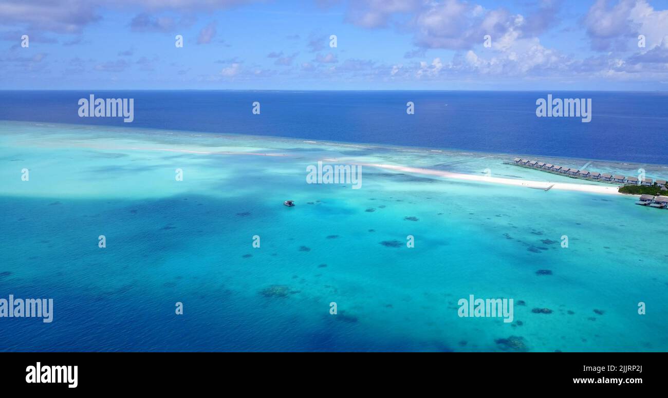 Aerial view maldives overwater bungalows hi-res stock photography and ...