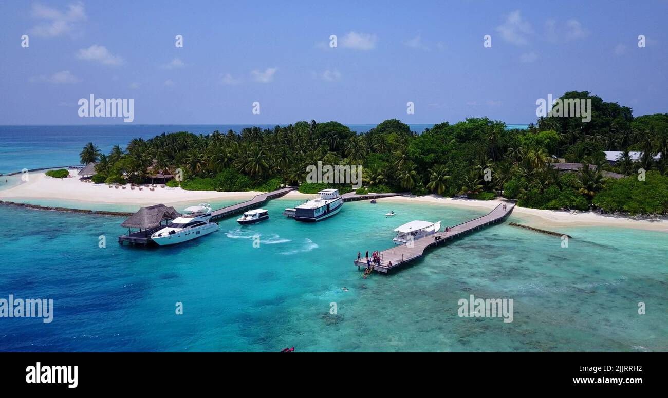 An aerial view of a beautiful landscape in the Maldives Stock Photo - Alamy