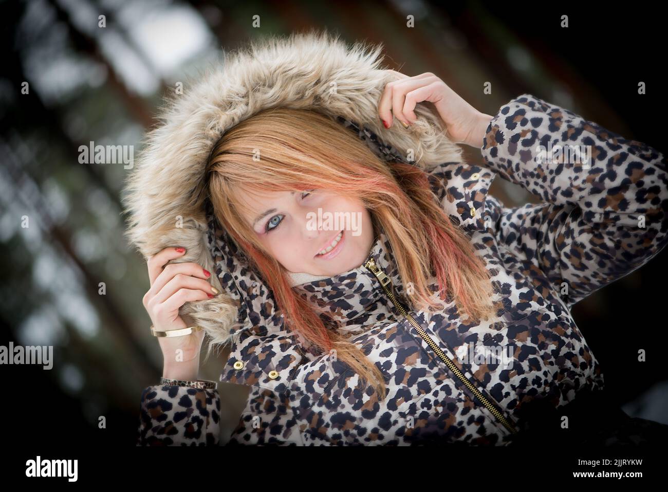 Snow leopard print coat hi-res stock photography and images - Alamy