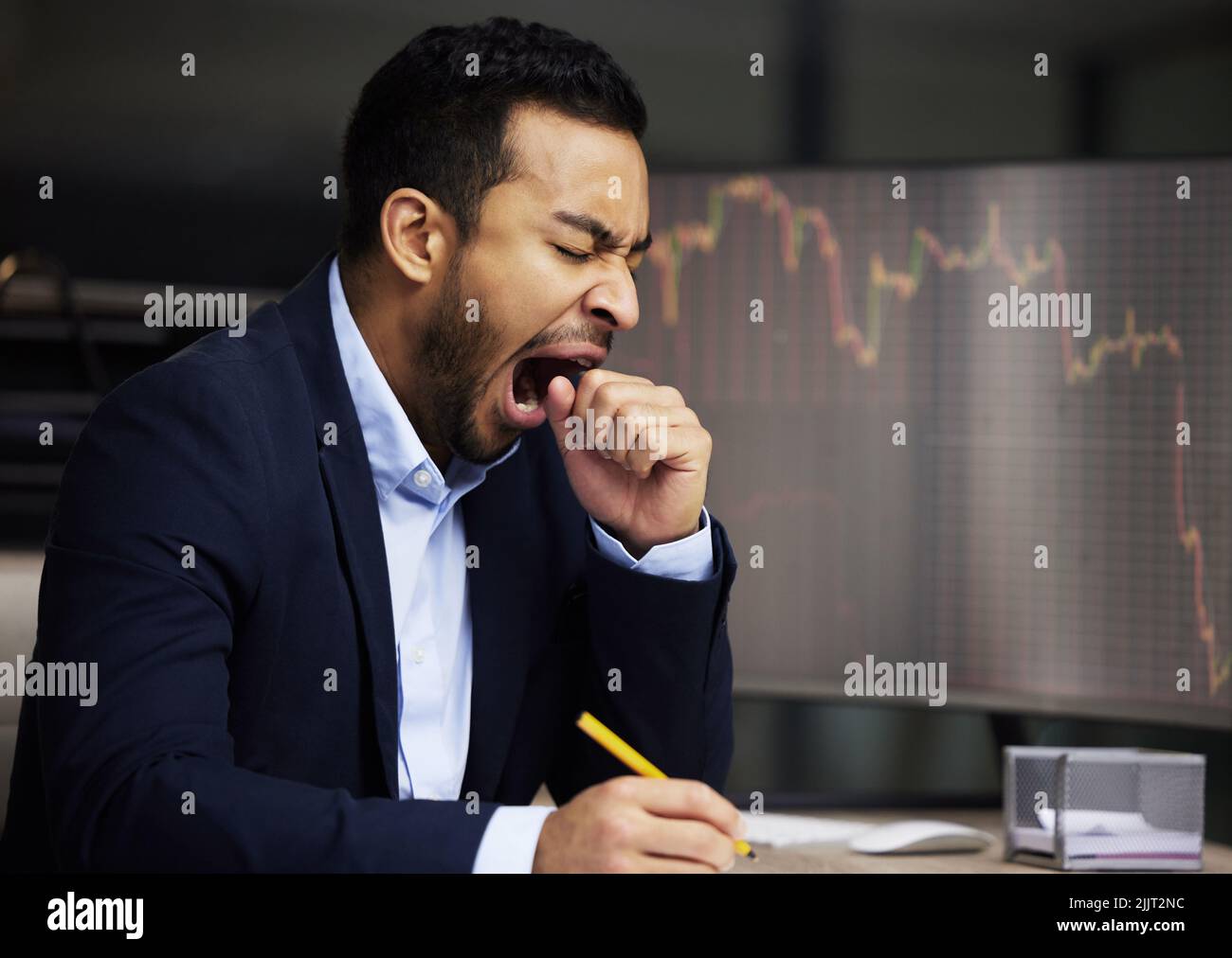 Stock crash graph hi-res stock photography and images - Alamy