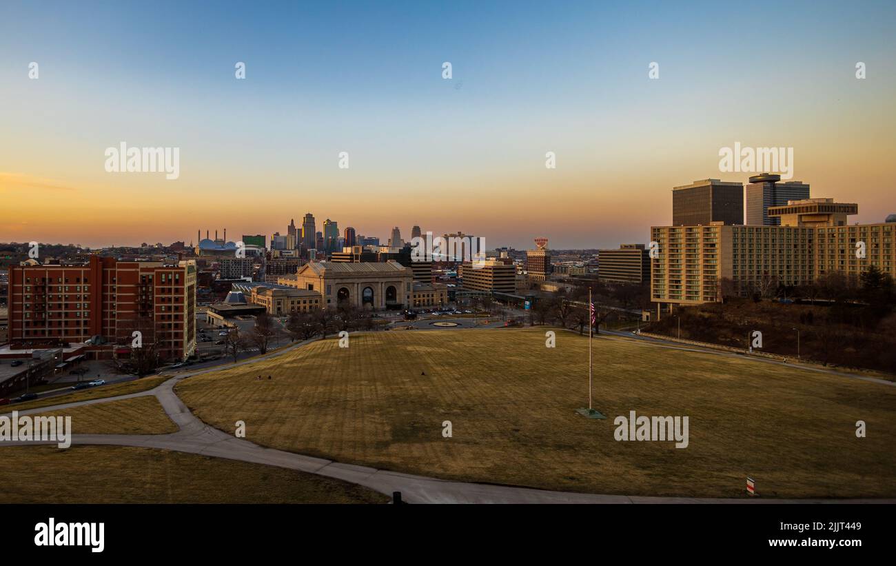 A Kansas City, Missouri, USA. Panoramic image of the central district ...