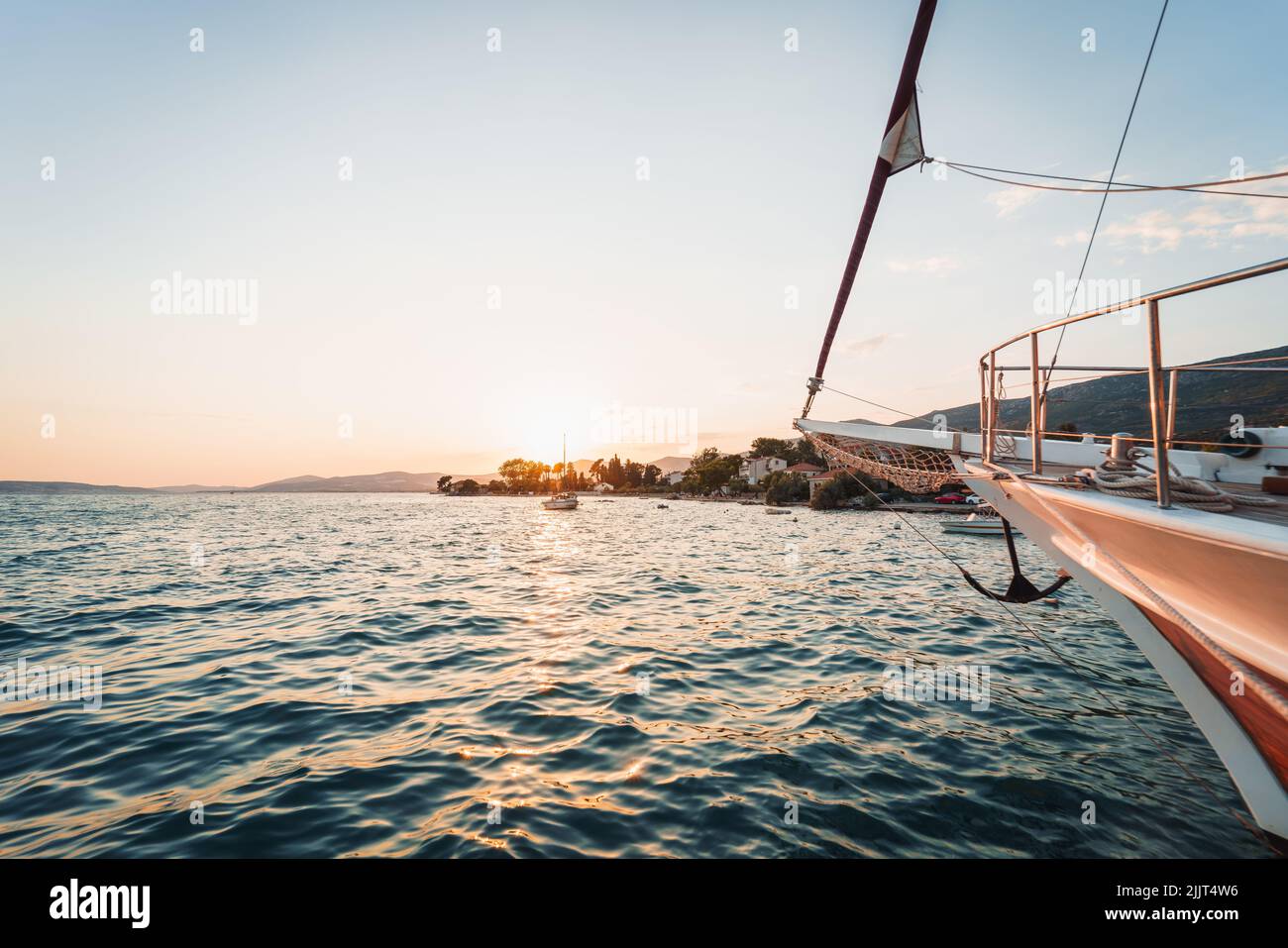 Skyline split in beautiful hi-res stock photography and images - Alamy