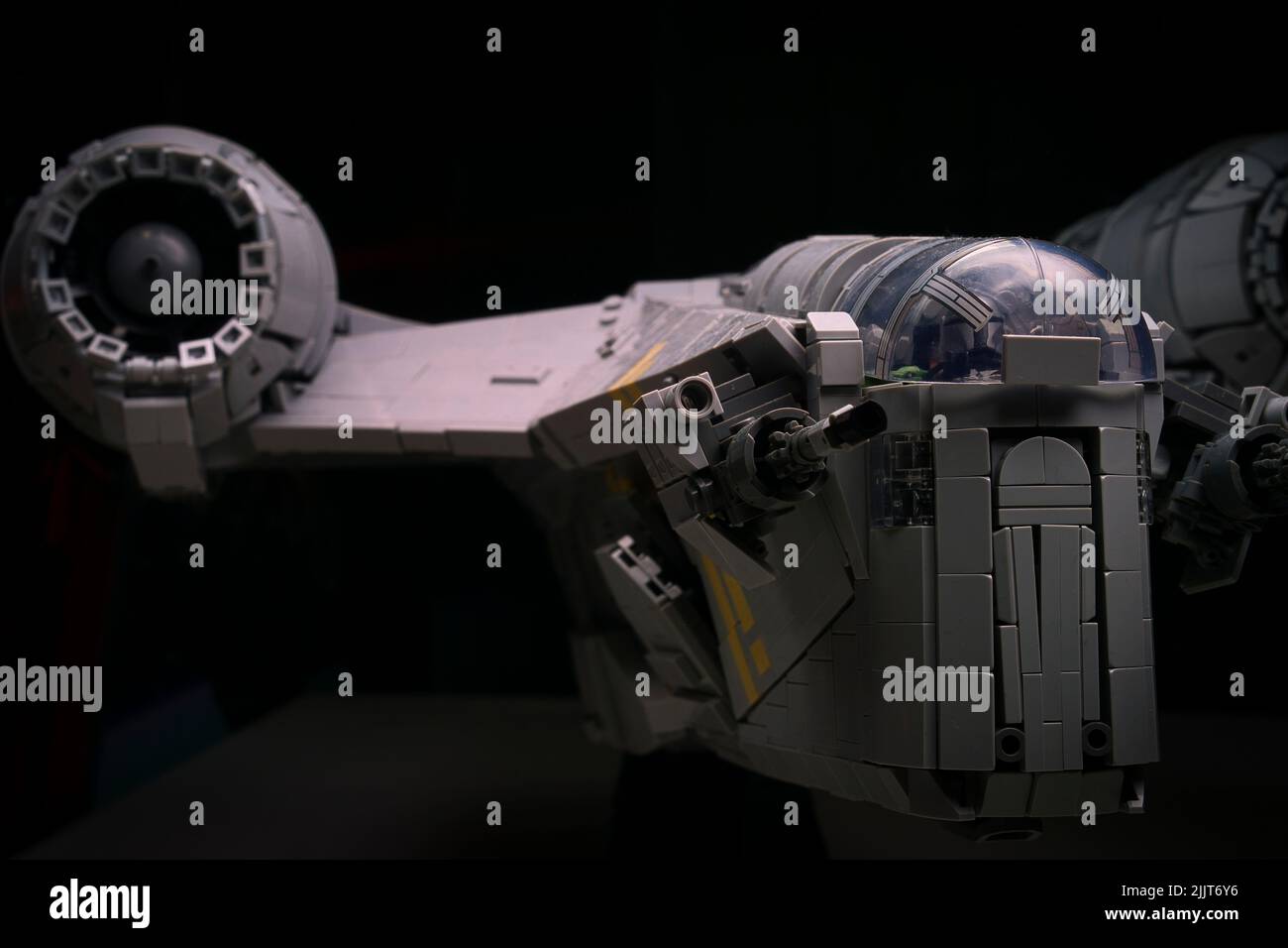 The Razor Crest Mandalorian Lego MOC Mould King Disney Disneyplus on ...