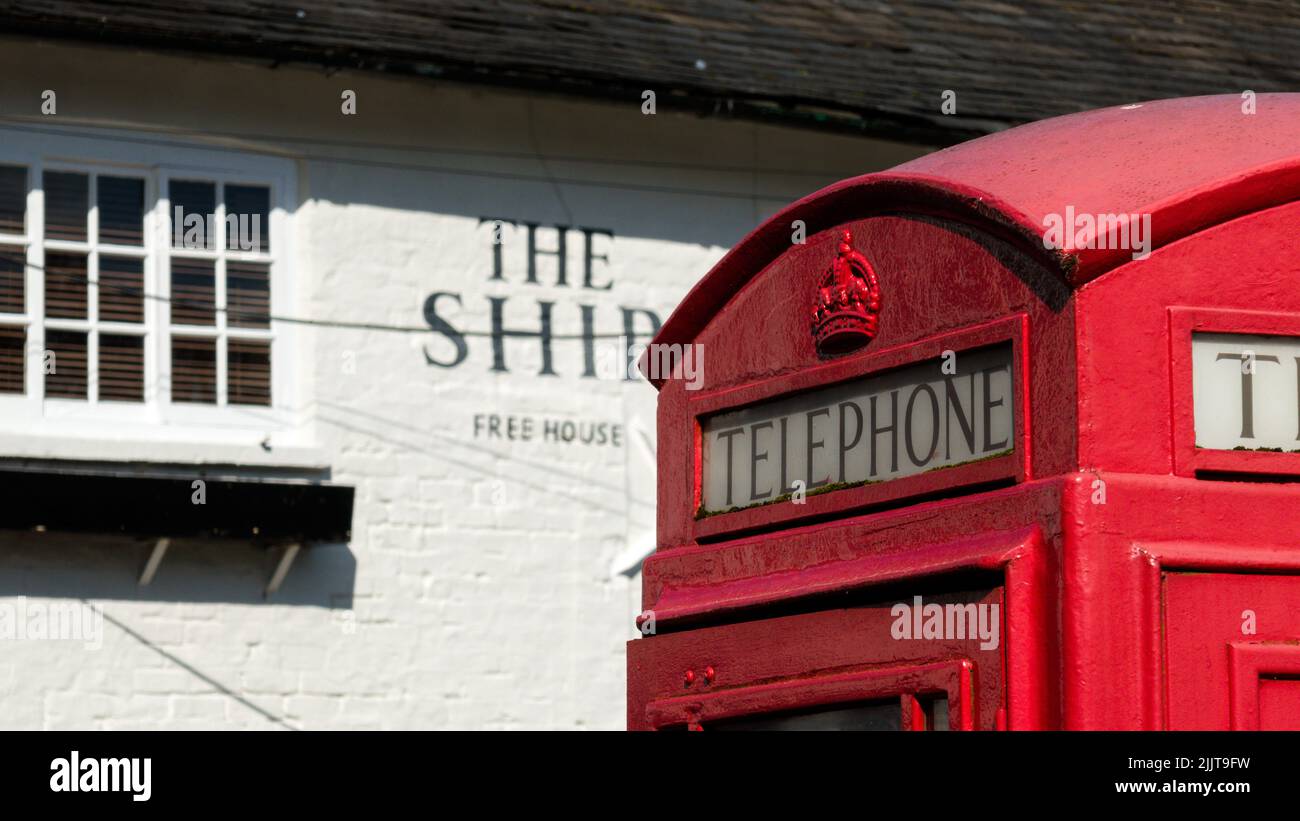 Telephone box sign hi-res stock photography and images - Alamy