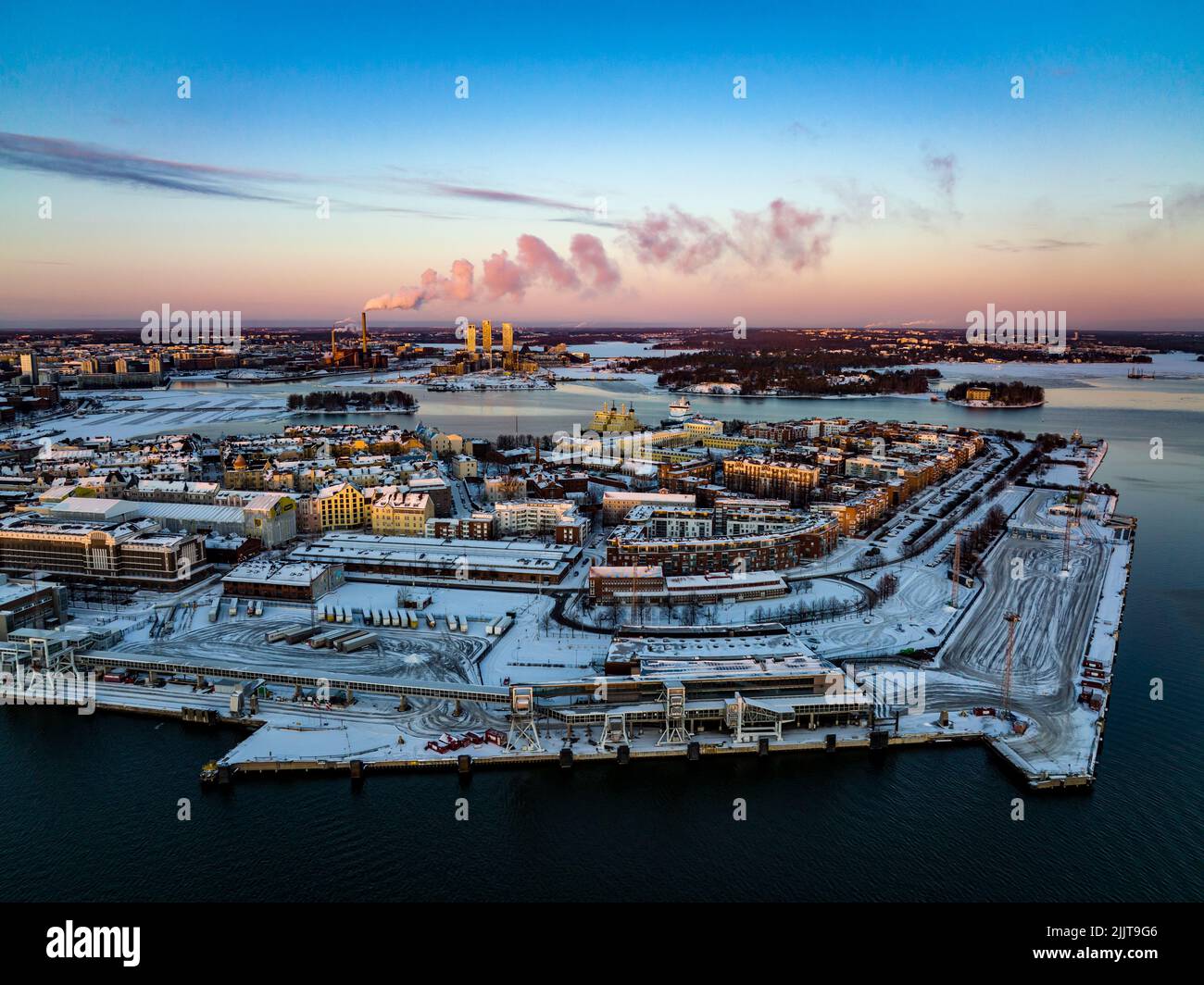 Helsinki drone hi-res stock photography and images - Alamy