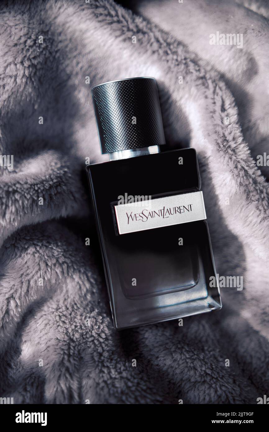 Ysl perfume hi-res stock photography and images - Alamy