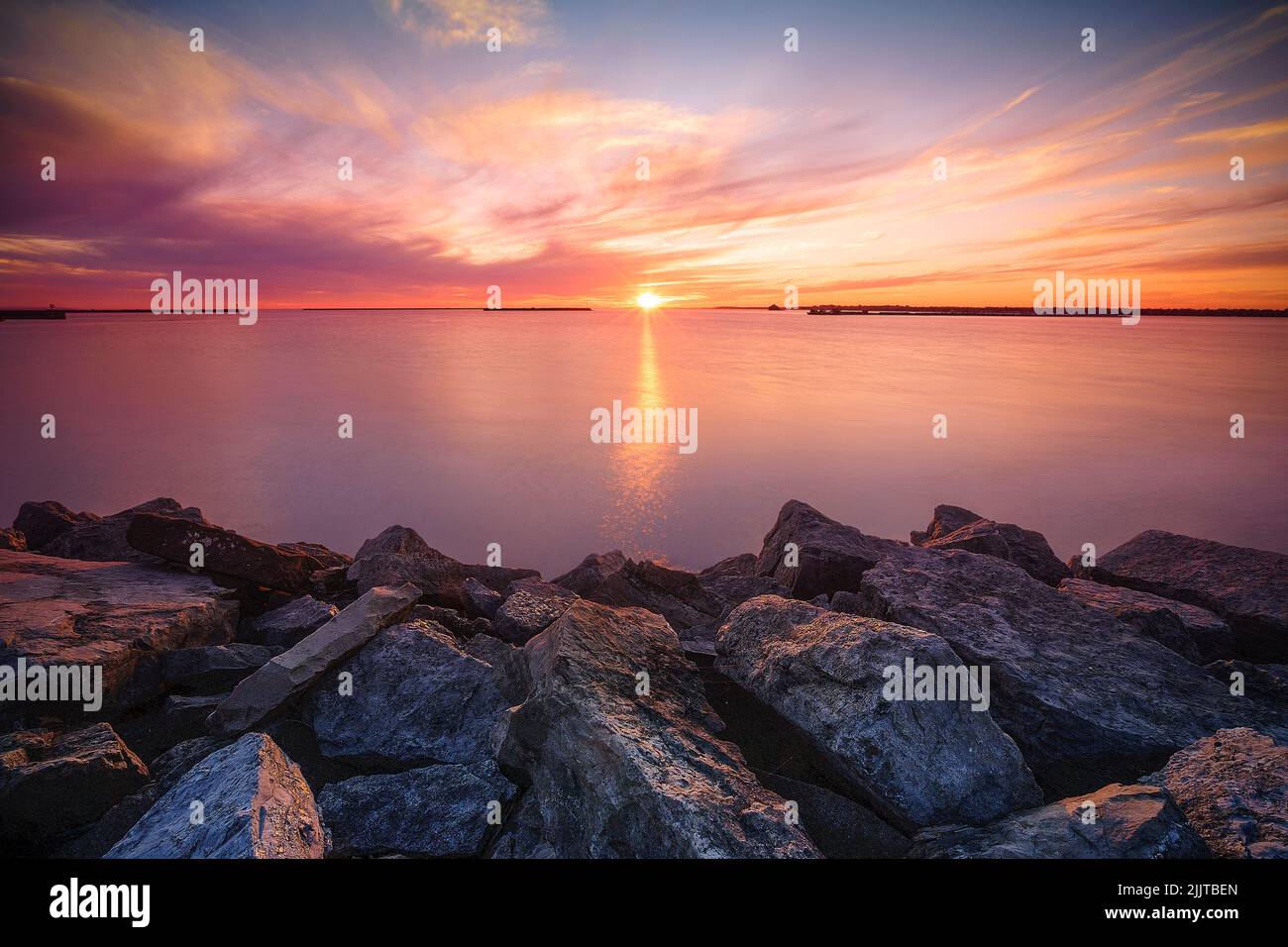 Calm sea water hi-res stock photography and images - Alamy