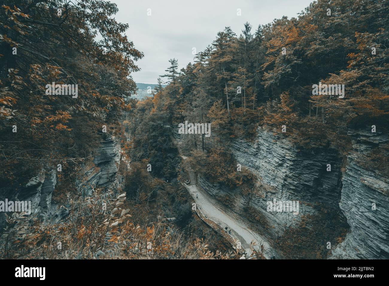 A beautiful scene of the Watkins Glen cascade cliffs in State Park in ...